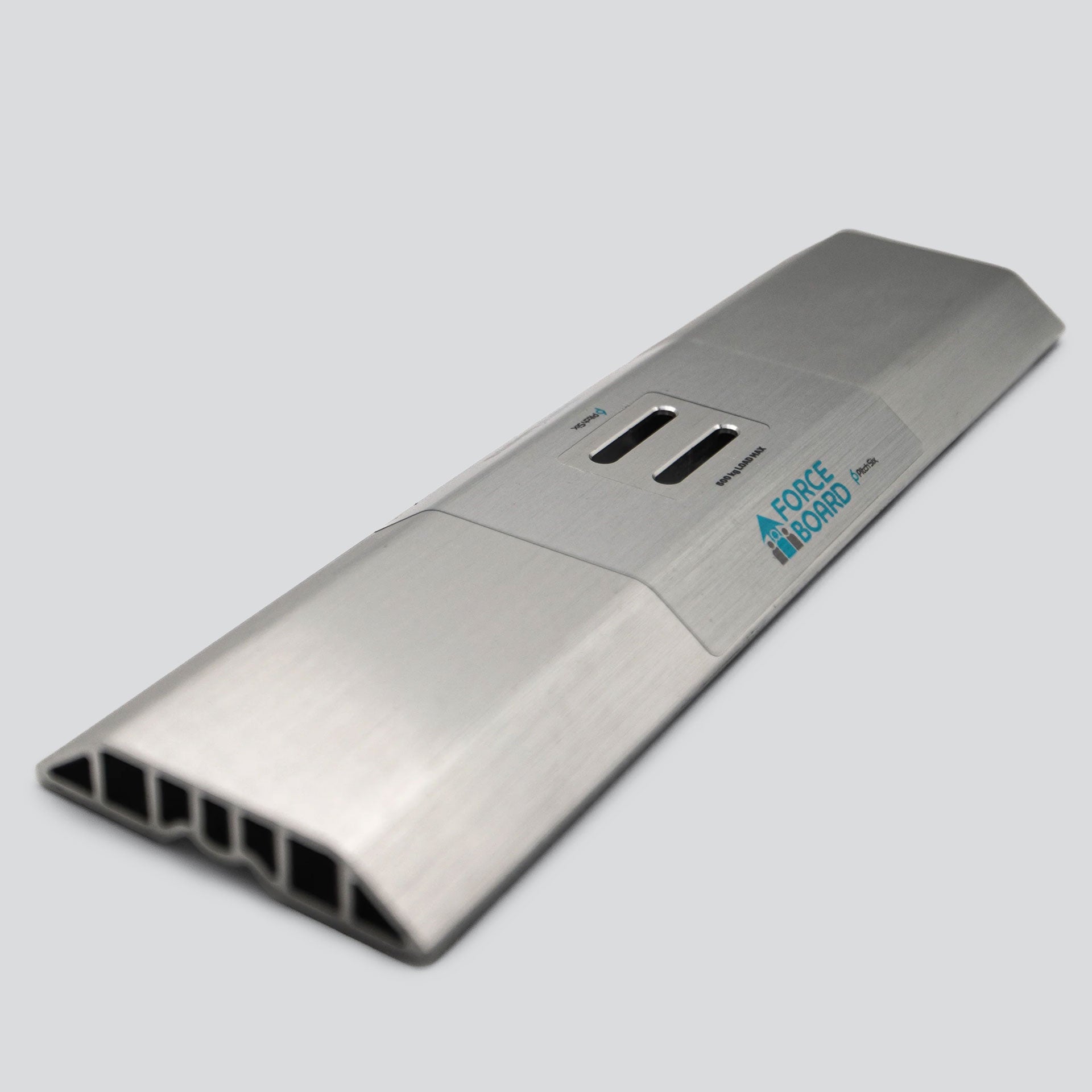 PitchSix - Force Board Travel Platform